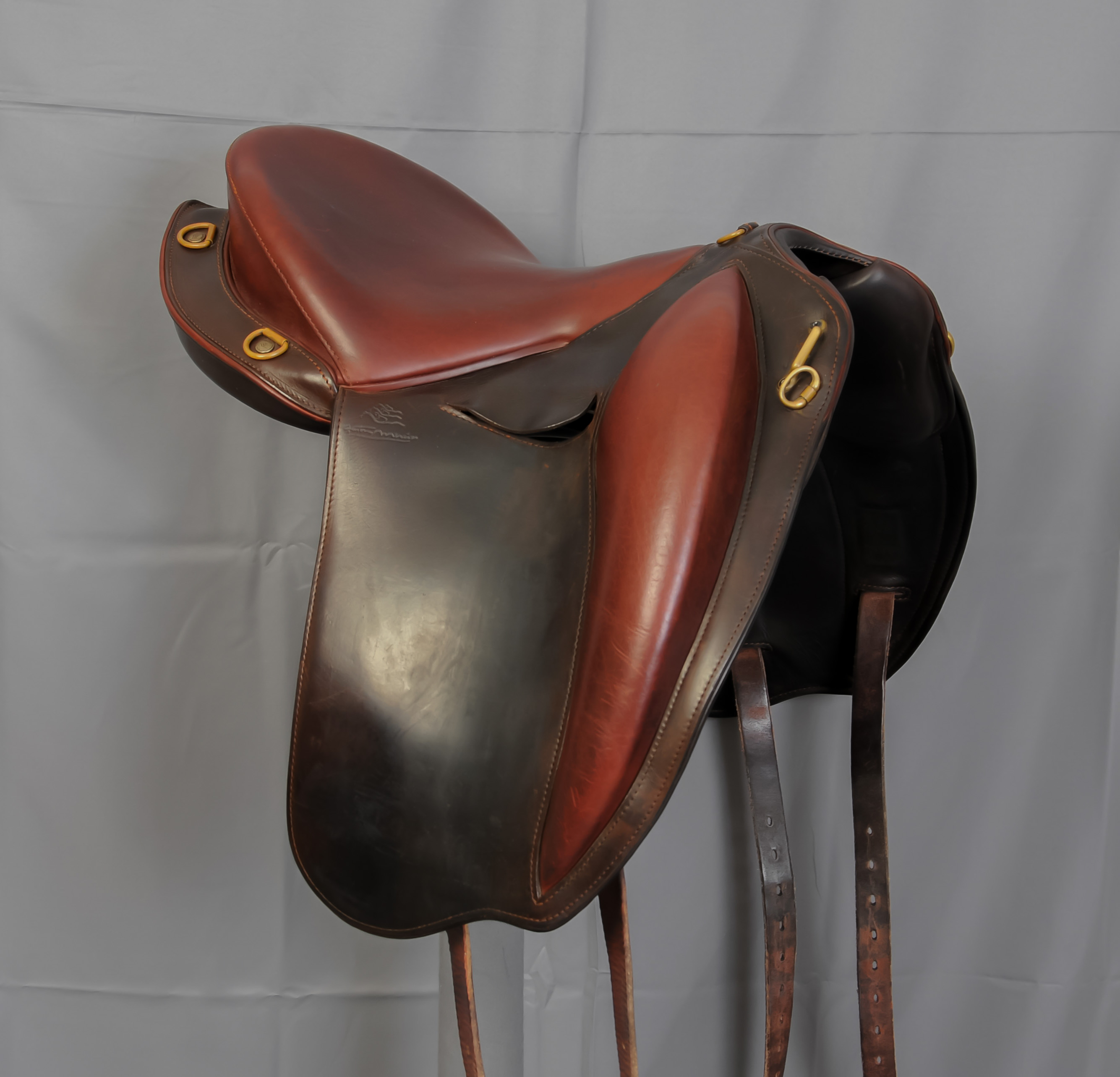 Demo Brown and Victoria Doline II Saddle